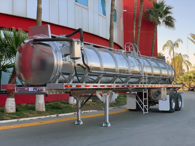 8,500 Gallon Crude Oil Tanker from TransWorld Equipment